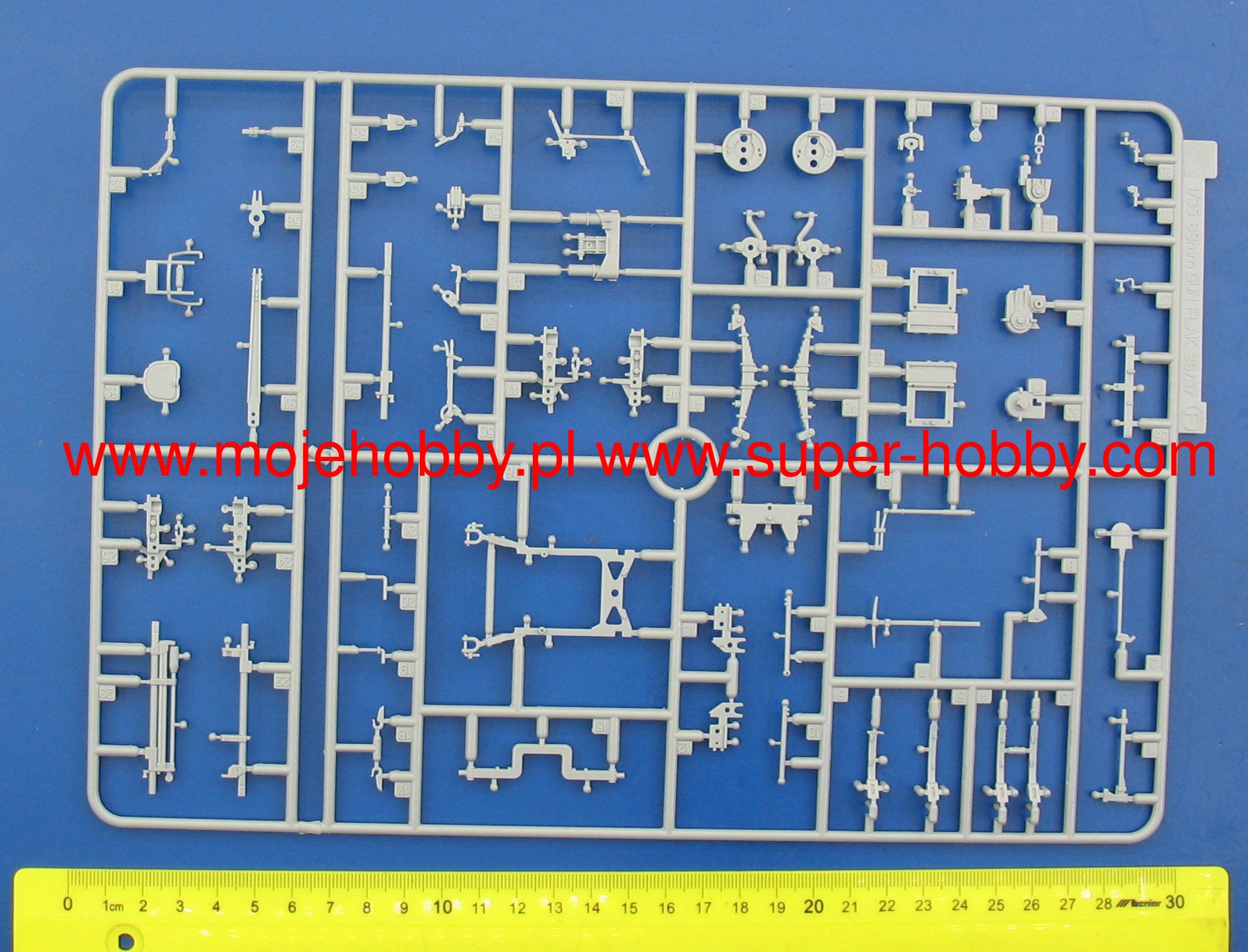 88mm FLAK 36/37 2 in 1 '39-'45 Series Dragon 6923