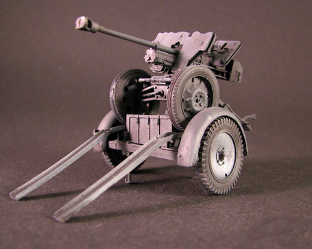2.8cm anti-tank rifle 41 on trailer Sd.Ah.32 Custom scale -35030