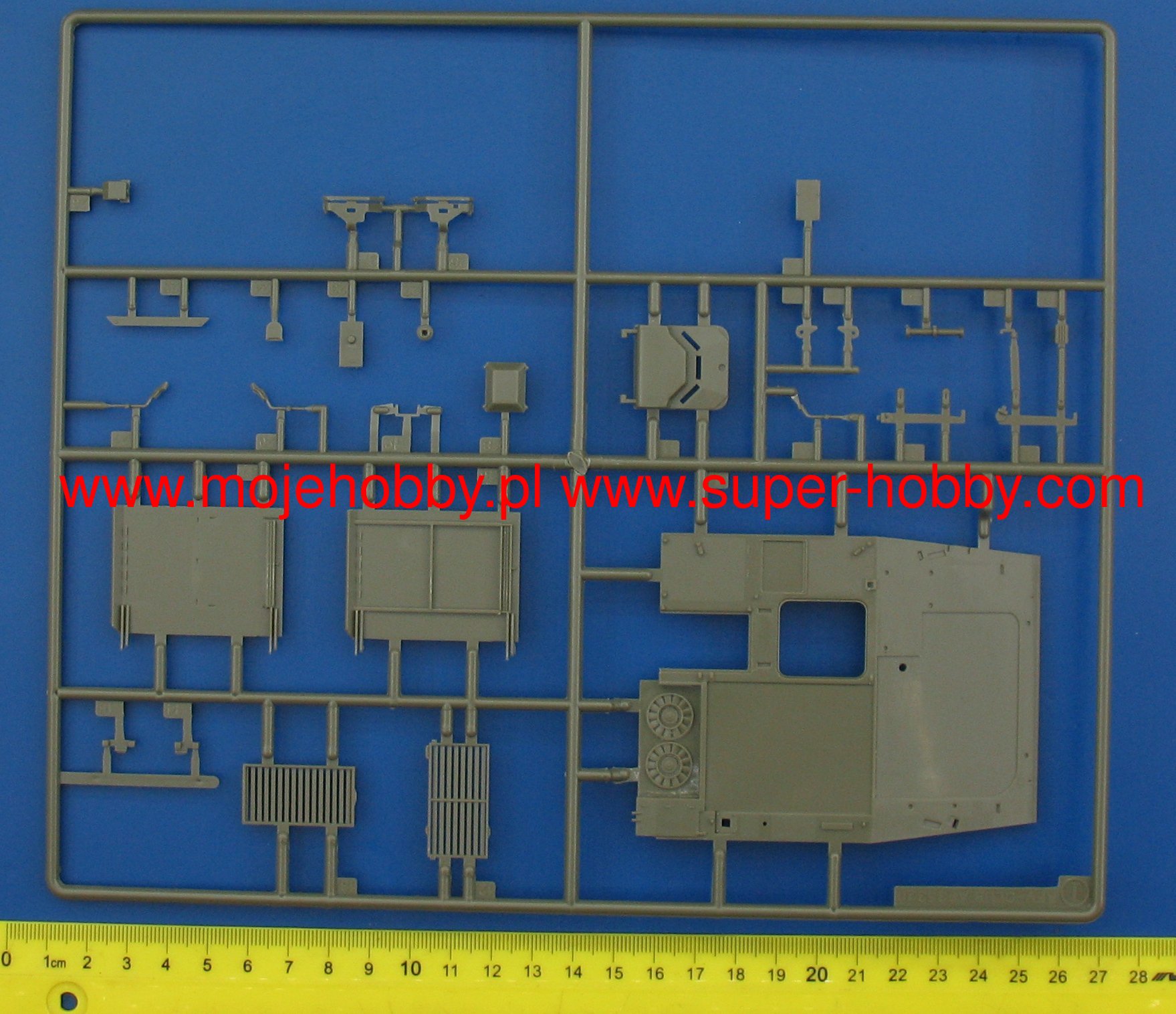 ROC TIFV CM-32/33 Clouded Leopard AFV Club -AF35320