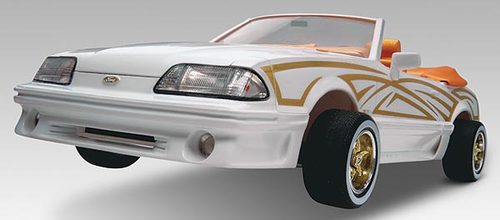 Lowrider Magazine 1992 Mustang GT Revell 85-2044