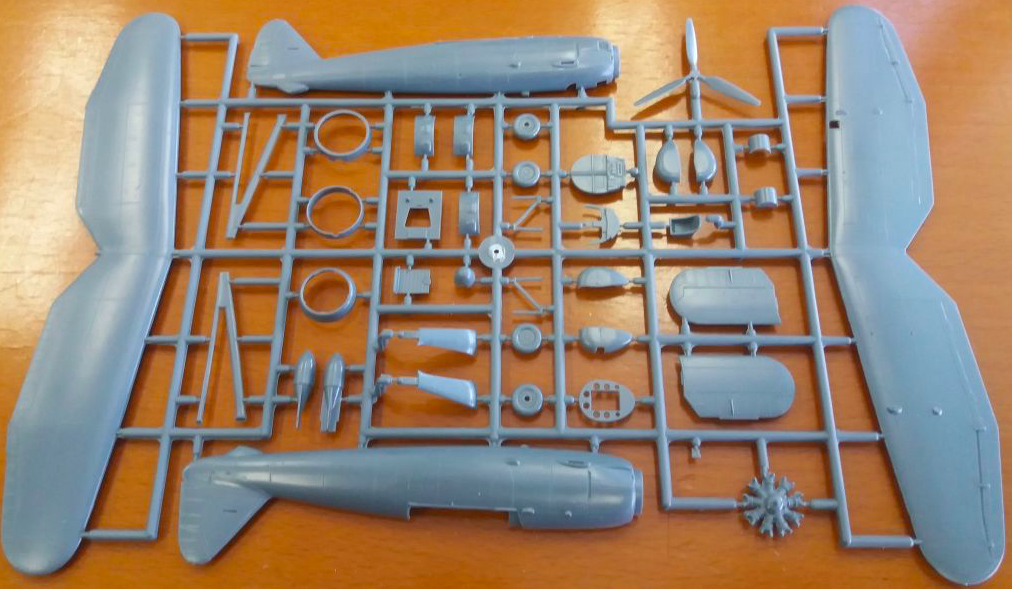 Henschel Hs 126 B over Afrika Sabre Kits 7012