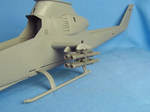 M65 rocket launcher (for AH-1G ICM, Special Hobby and Revell kits ...