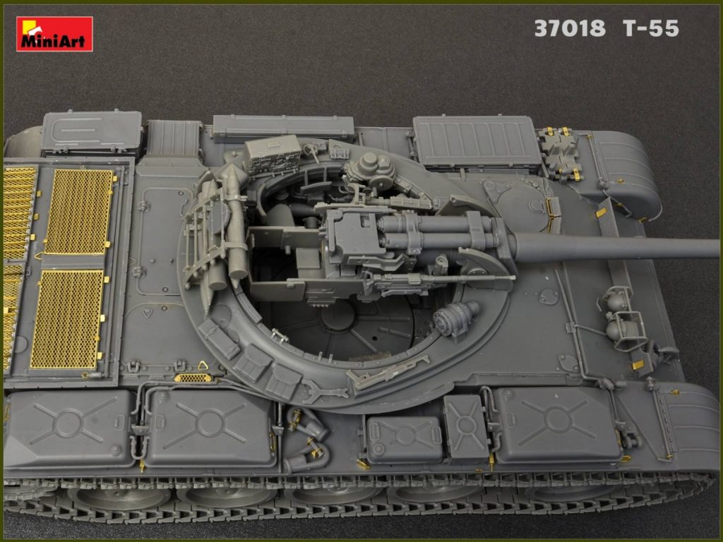 T-55 mod. 1963 w/interior MiniArt 37018