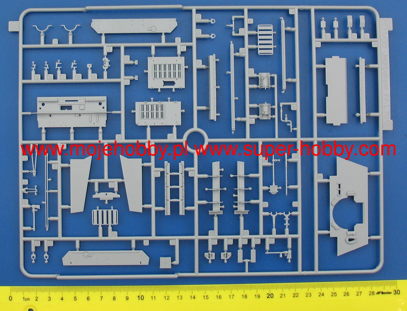 Jagdpanzer IV L/70(V) ( 2 in 1) Dragon 6498