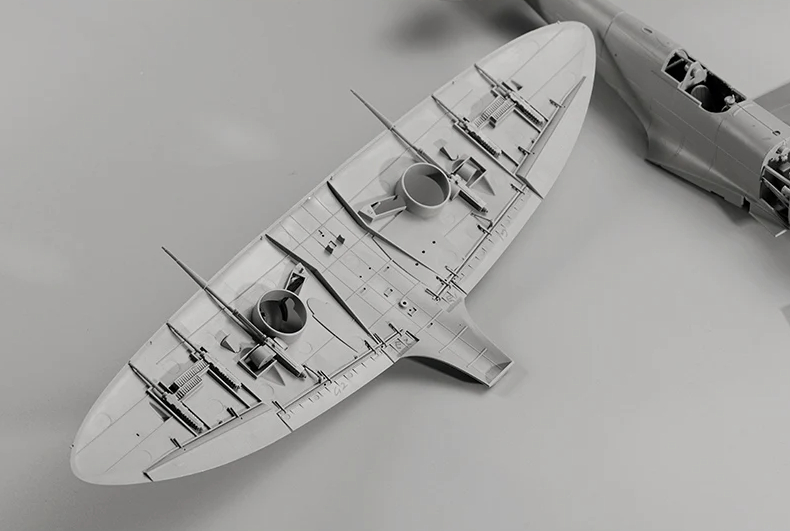 Super Marine Spitfire Mk.Vb With Interior Border Model -BF004