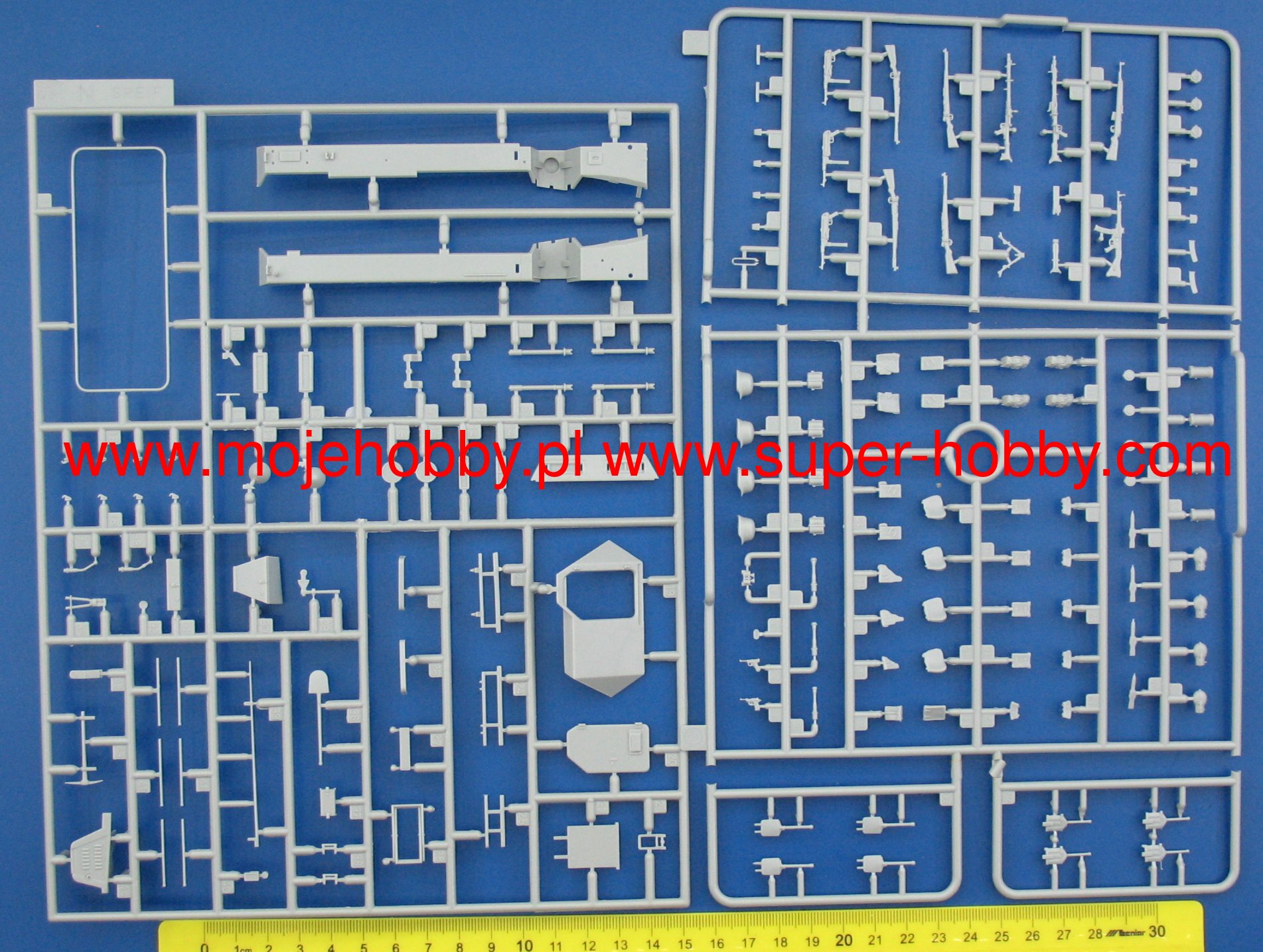 Sd.Kfz.250/3 "Greif" Rommel's Command Half-Track / Z Chassis (2 in 1 ...