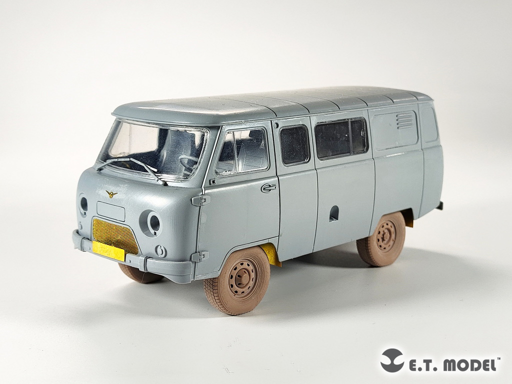 Russian UAZ 3909 Military Van (For Zvezda 3644) ET Model -E35-319