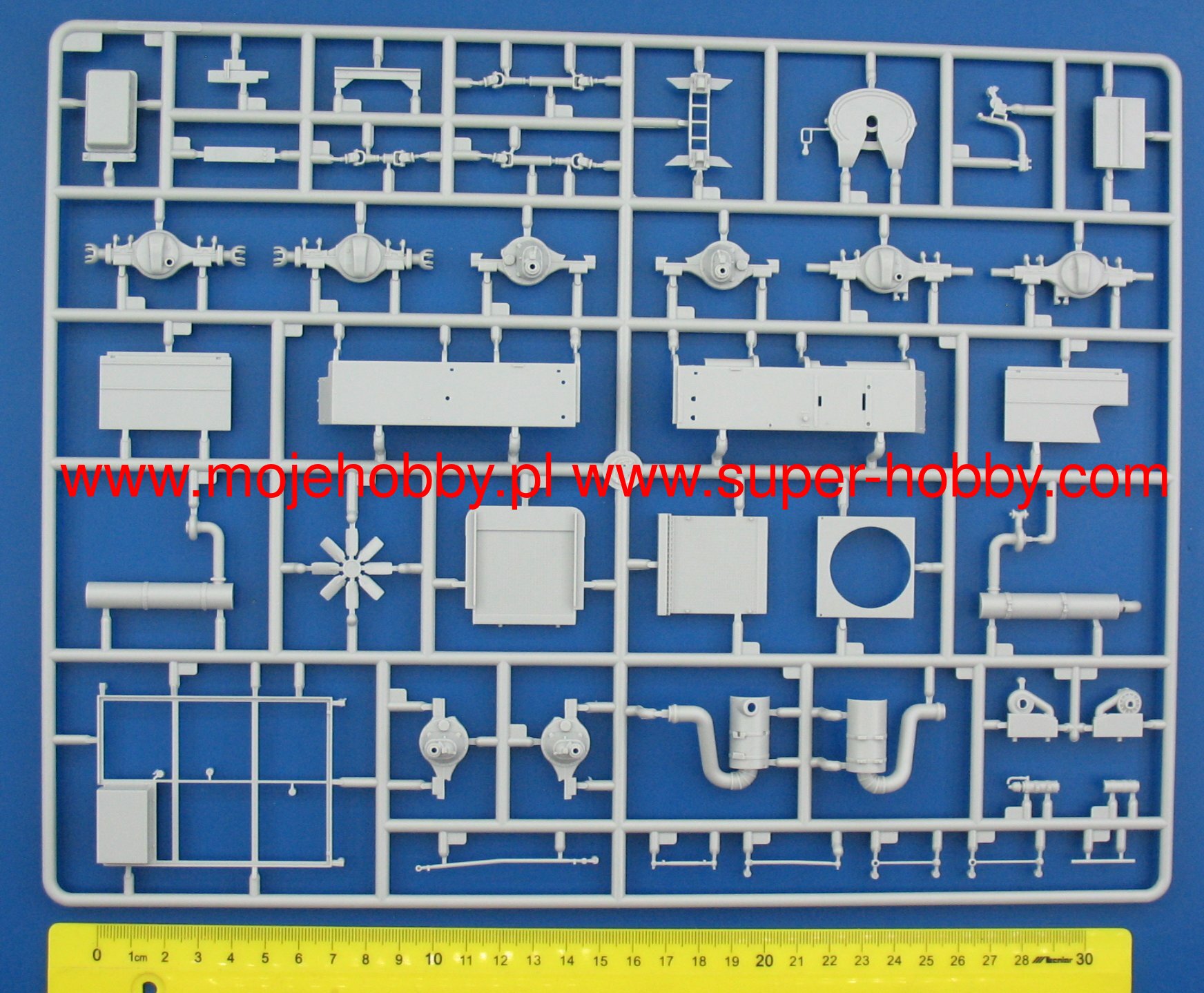 M1142 Tactical Fire Fighting Truck (TFFT) Trumpeter 01067