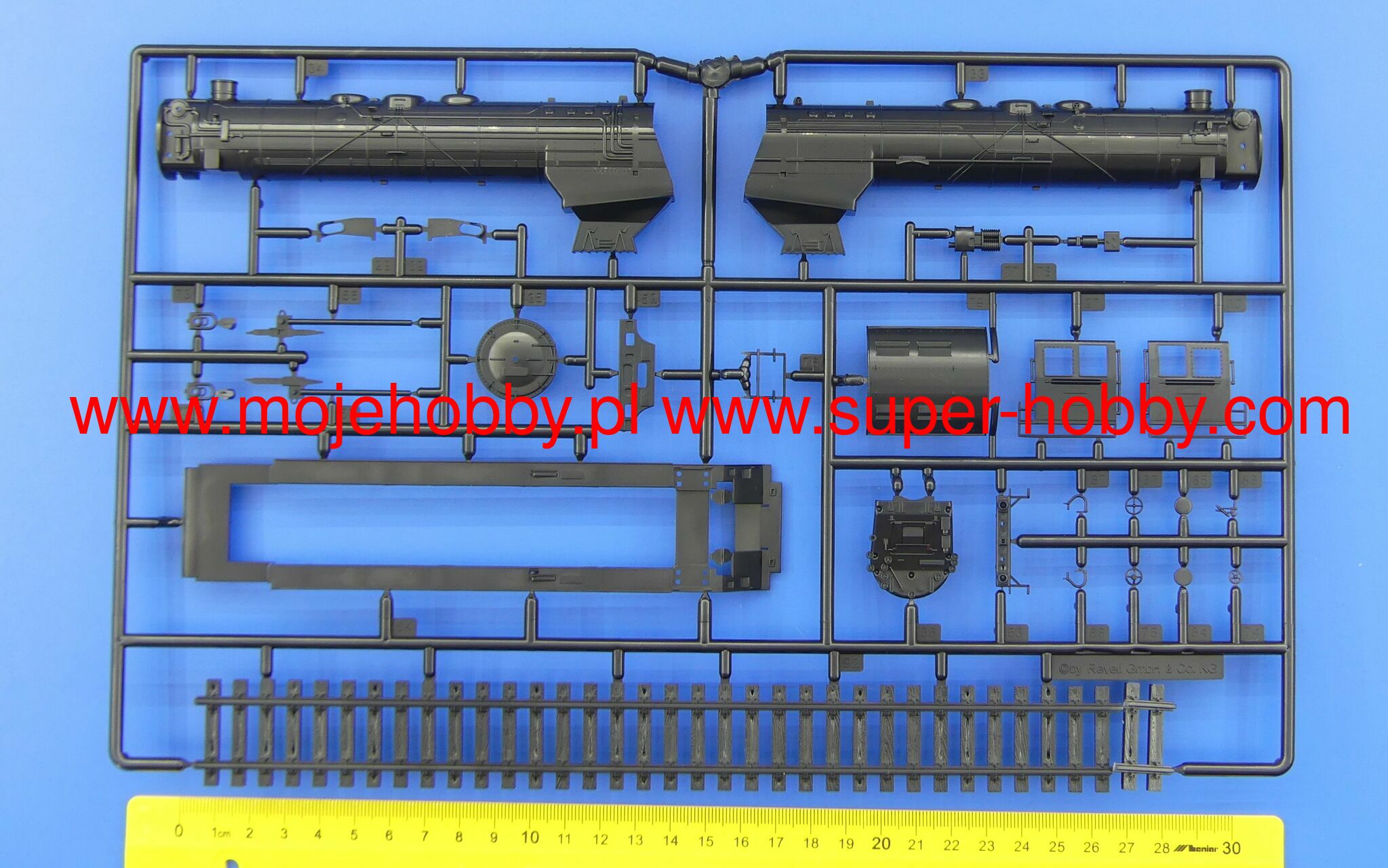 Express Lok BR02 m.Tender 2'2' Revell 02171