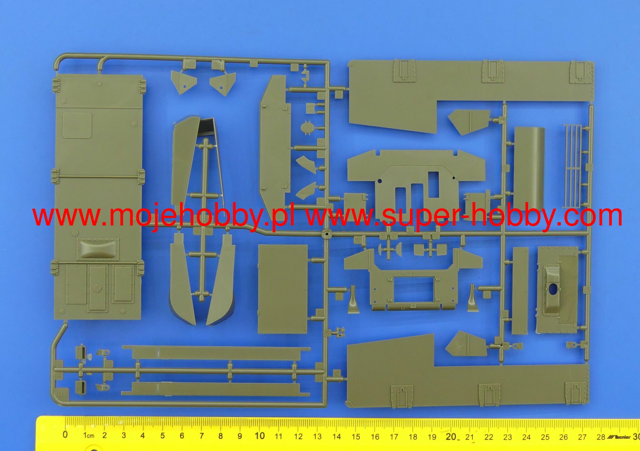 British Sherman VC Firefly With Cast Cheek Armour Turret Asuka model ...