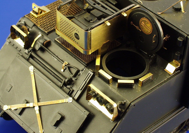 M-577 Command post car TAMIYA Eduard 35650