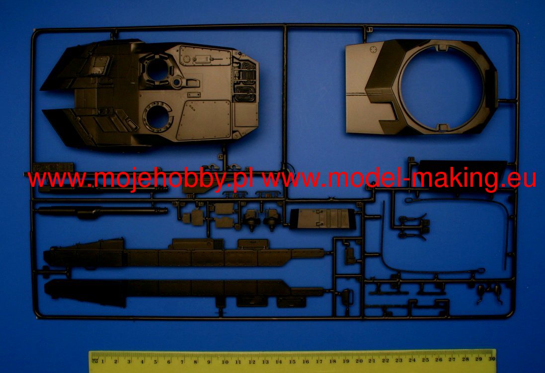 Leopard II A6 Italeri 6435