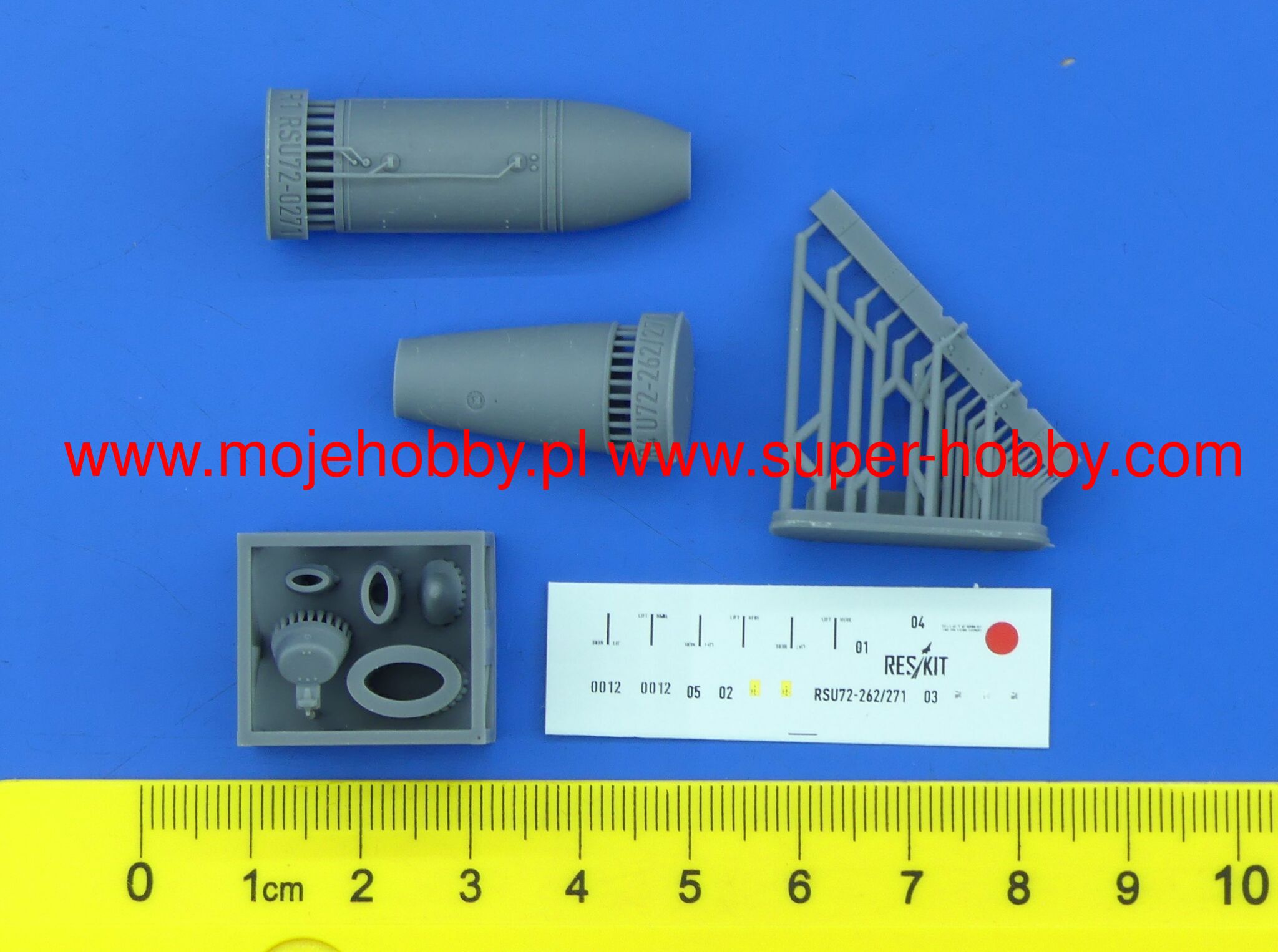 300 Gallon Centerline Fuel Tank With Pylon For F-16 (Type 2) (1pc) (3D ...