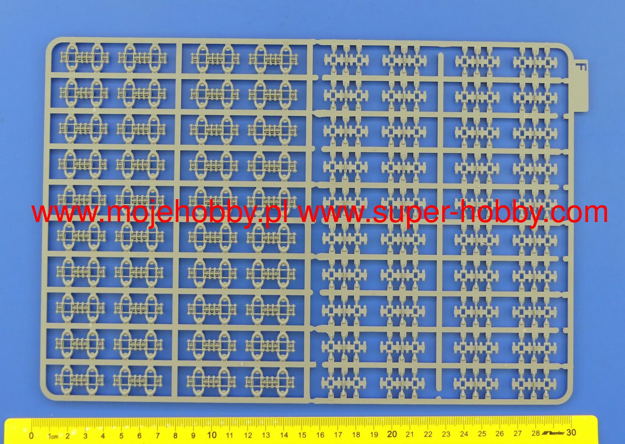 Pz.Kpfw.VIII Maus Hobby 2000 35003