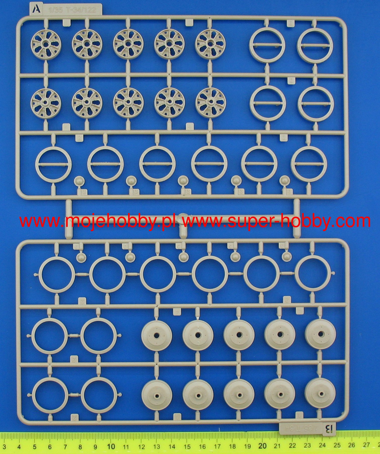 T-34/122 Egyptian Rye Field Model -RM-5013