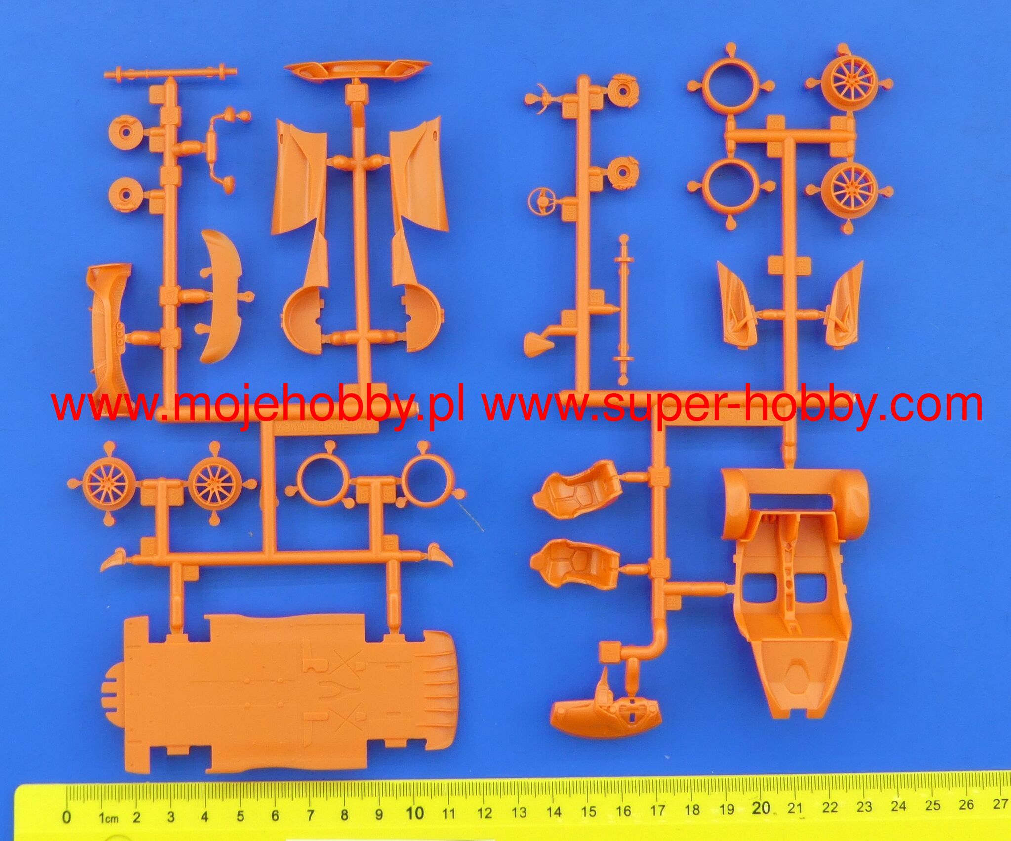 McLaren 765LT - Starter Set Airfix 55006