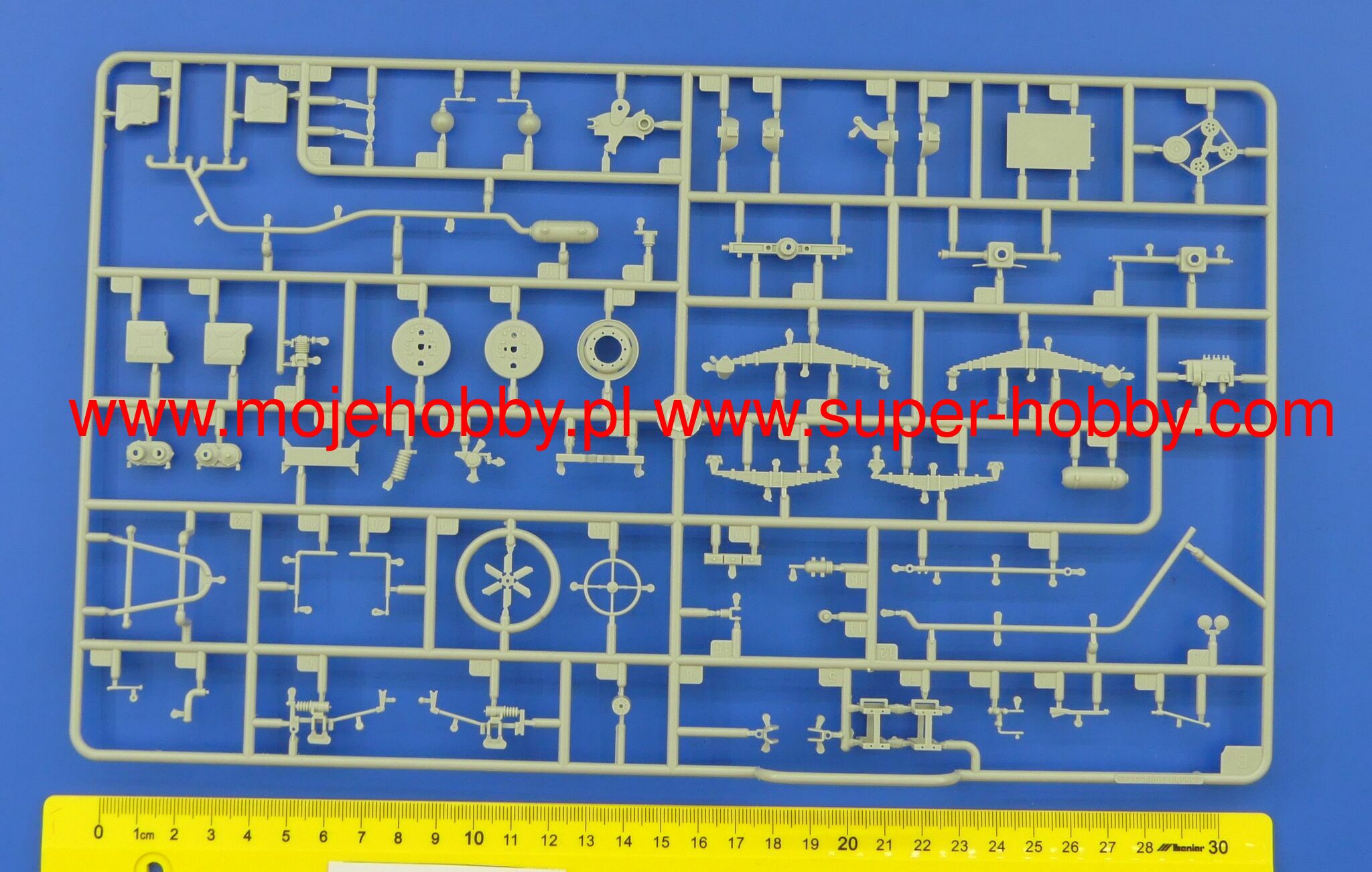 L4500A mit 2cm Flak 38 Trumpeter 09596