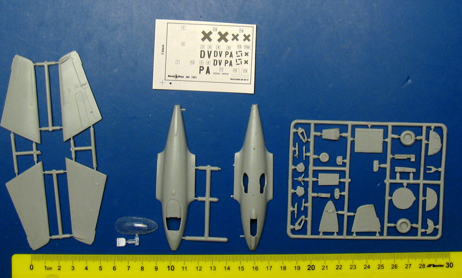 Messerschmitt Me 263 V1 Mikromir 72-001