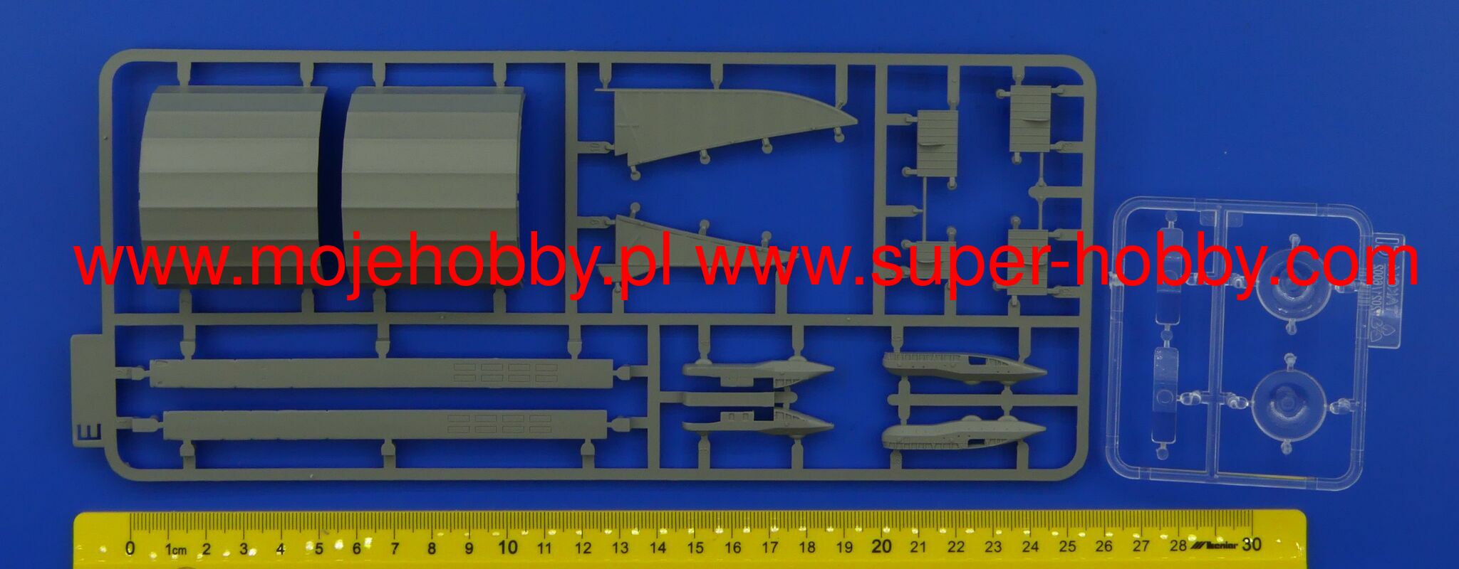 Zeppelin Q Class Airship Takom 6003