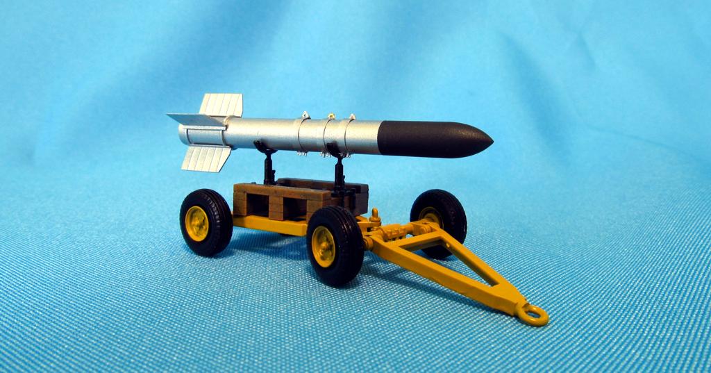 Tiny Tim Rocket with trailer Metallic Details -MDR4832