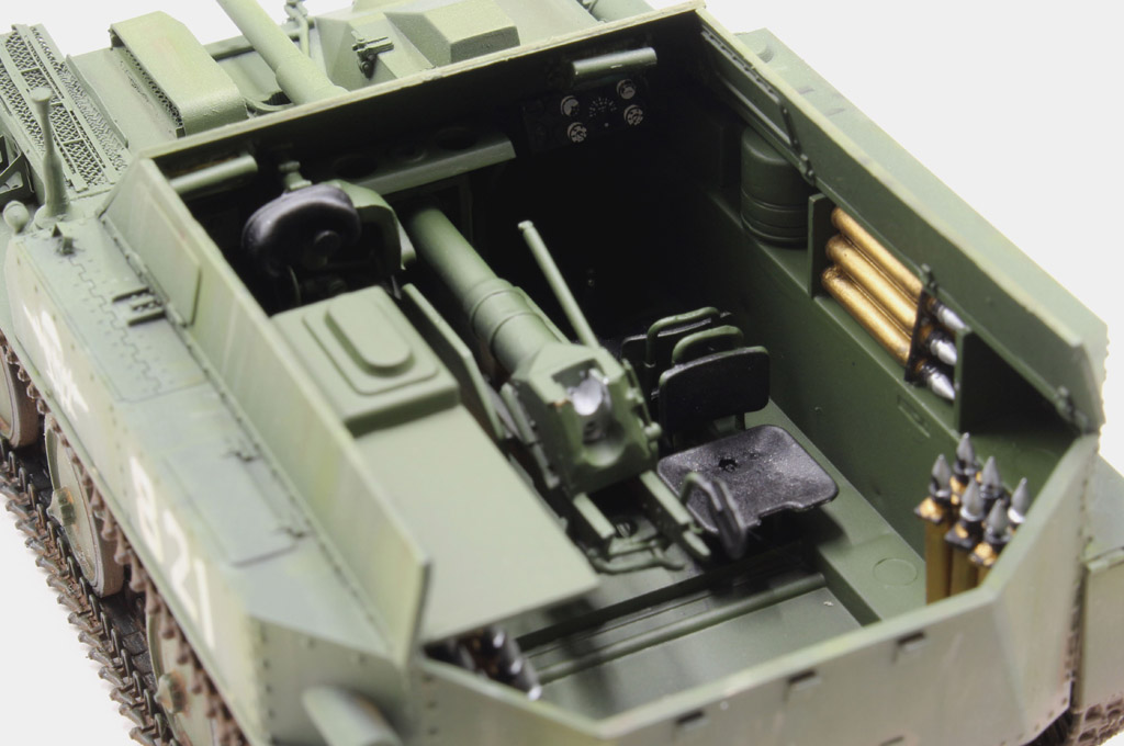 Russian ASU-57 Airborne Tank Destroyer Hobby Boss 83896