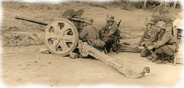 French 47mm Anti-tank gun mod.1937 ACE 72529
