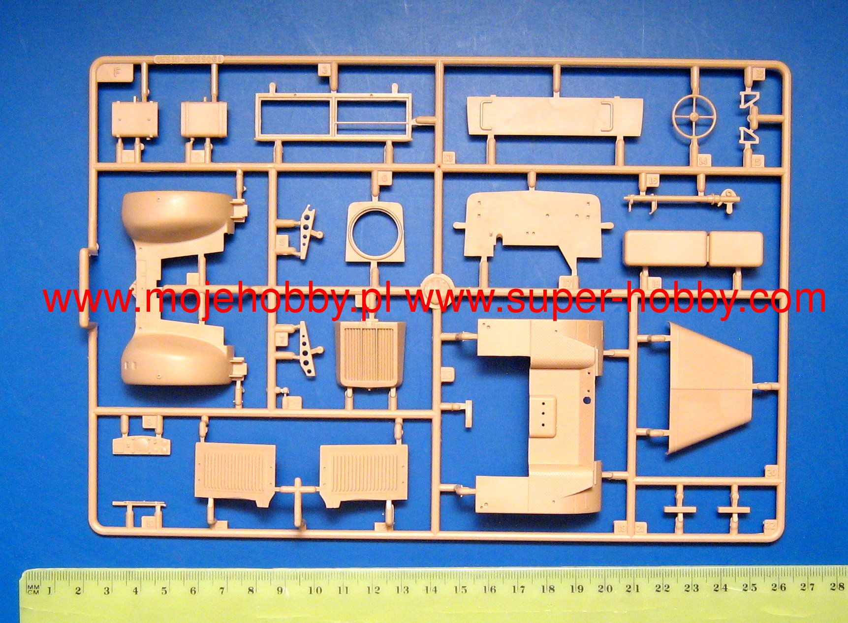 German Sd.Kfz.6 Halbkettenzugmaschine Trumpeter 05531