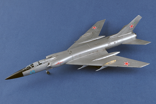 TU-128 M Fiddler Trumpeter 01687