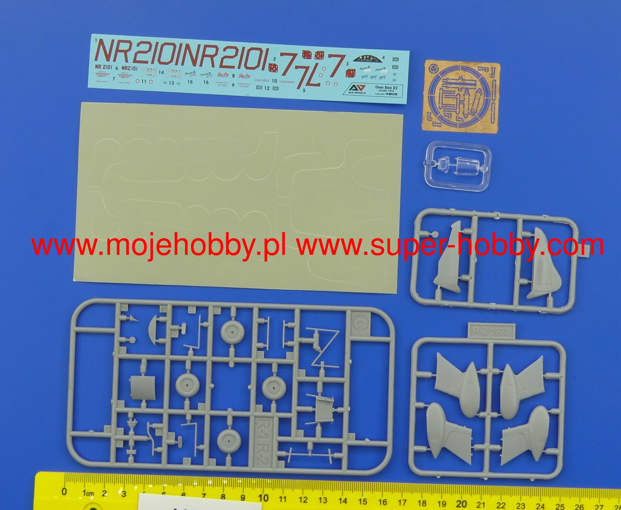 Gee Bee R2 Model 1933 A & A Models 4805