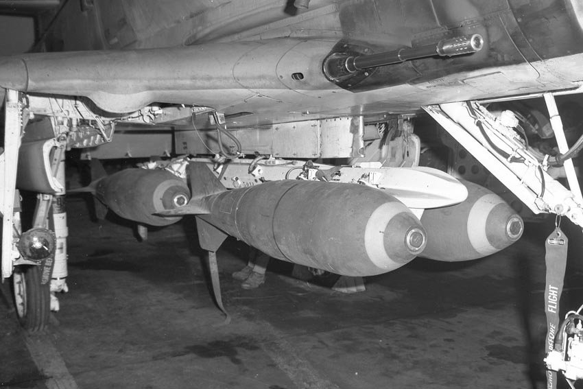 IAF Vintage 360 kg GP Bombs Isra Decal Studio -C48047