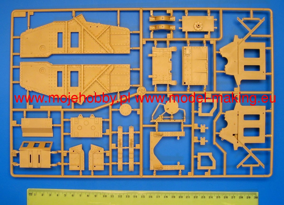 Morser Karl-Gerat 040/041 on railway transport carrier Trumpeter 00209
