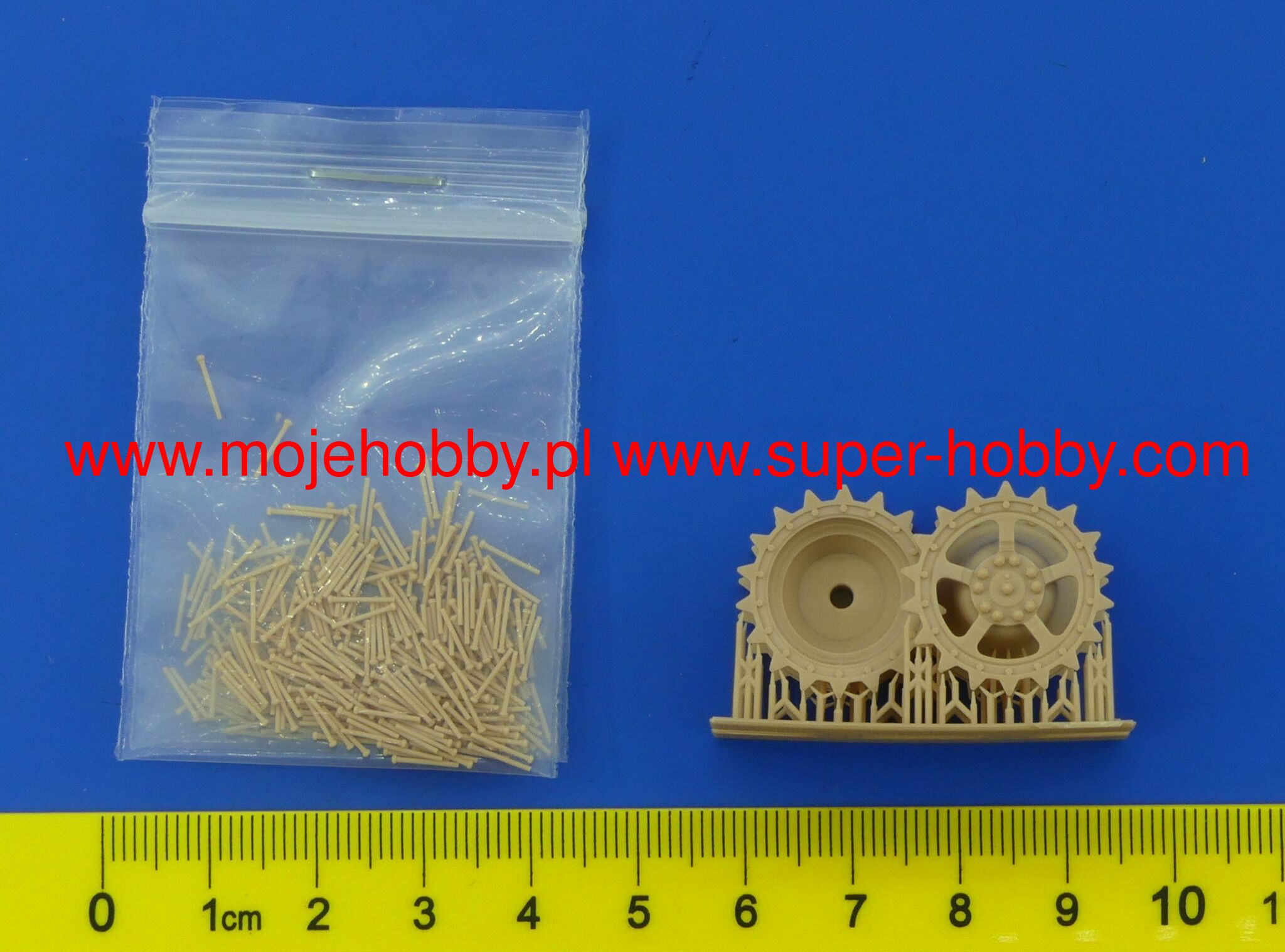 King Tiger Late 18 Teeth Tracks w/Sprockets (for TAMIYA) T-Rex Studio ...